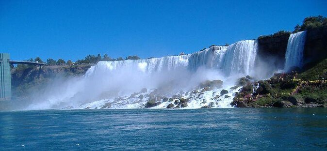 Small Group Niagara Falls Canada Tour With Niagara USA Pick Up - Who Would Love This Tour?