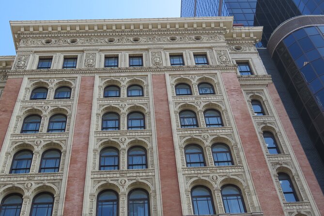 Small-Group Public Walking Tour Exploring Philadelphia's Gilded Age to Now - The Authenticity and Value of This Tour