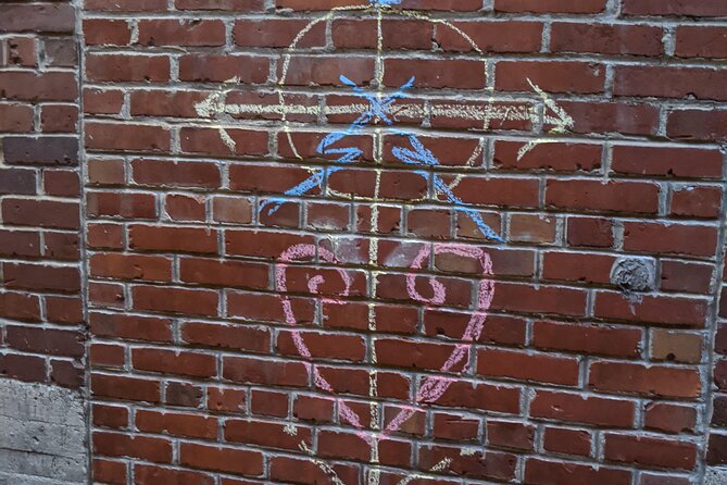 Small-Group Voodoo Tour in New Orleans - A Genuine Look at the Voodoo Tour Experience