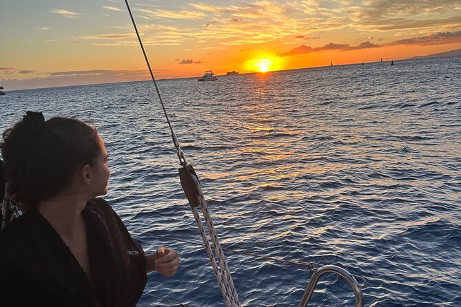 Small Group Waikiki Sunset Sailing Tour - The Sum Up