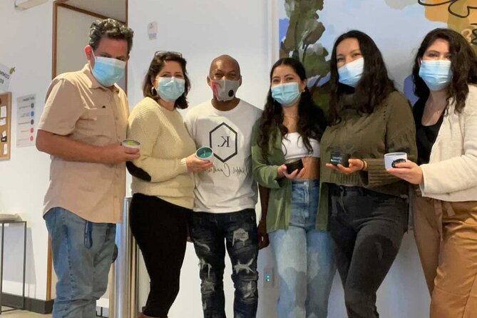 Snack, Sip, and Pour Candle Experience in Los Angeles - What is the Snack, Sip, and Pour Candle Experience?