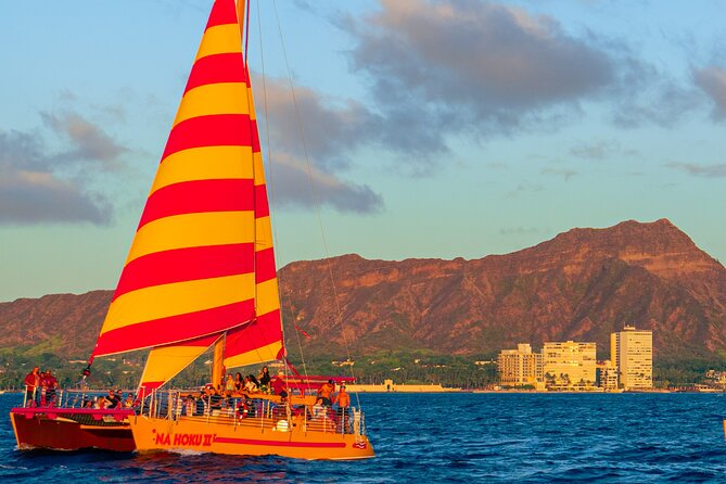 South Shore Open Sail from Kewalo Harbor Including Drinks - Who Should Book This Tour?
