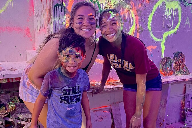 Splatter Art Paint Studio Experience in Hawaii - What to Expect from the Splatter Art Experience