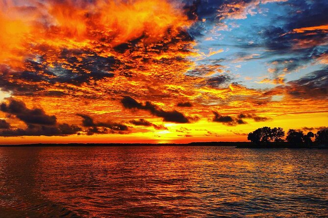 Sunset Guided Kayak Tour 90 Minutes