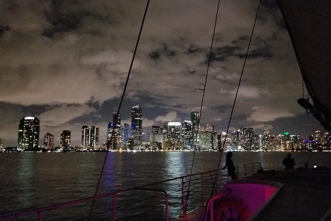 Sunset Sail in Miami: Complimentary Champagne Toast - The Sum Up