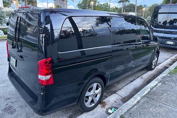 SUV from Miami Airport to Port Miami or Hotel in Miami Up to 5pax