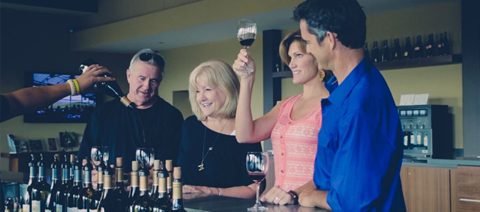 Temecula: 4-Winery Tour with Tastings and Lunch