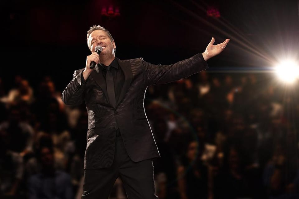 Terry Fator: One Man, a Hundred Voices, a Thousand Laughs! - A Complete Breakdown of the Experience