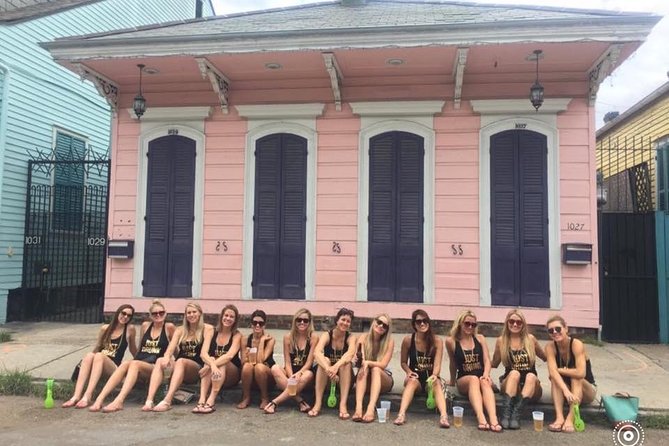 The Drunken Telling of New Orleans Tales - Exploring the French Quarter with a Drunken Twist