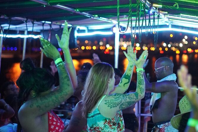 The Miami Experience Boat Party - Introducing the Miami Experience Boat Party