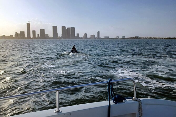 The Ultimate Water Experience in Miami with Drinks and Jet Skis - What’s Included and What’s Not