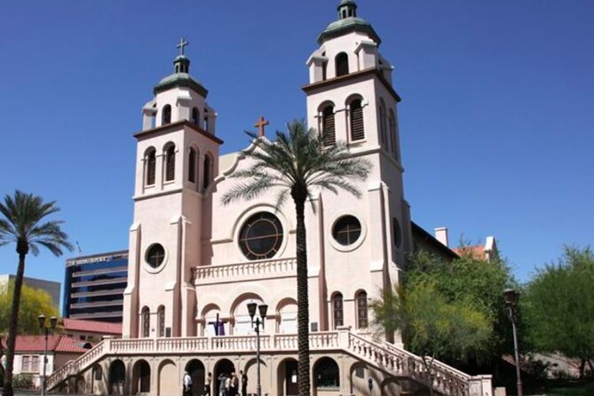 The Wheel-y Cool Phoenix History Tour - The Unique Appeal of the Wheel-y Cool Phoenix History Tour