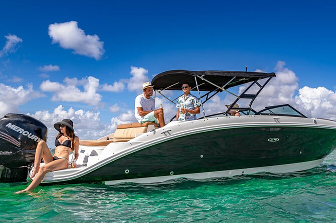 Top-Rated Boat Rental with Captain | 1 to 11 People - Key Points