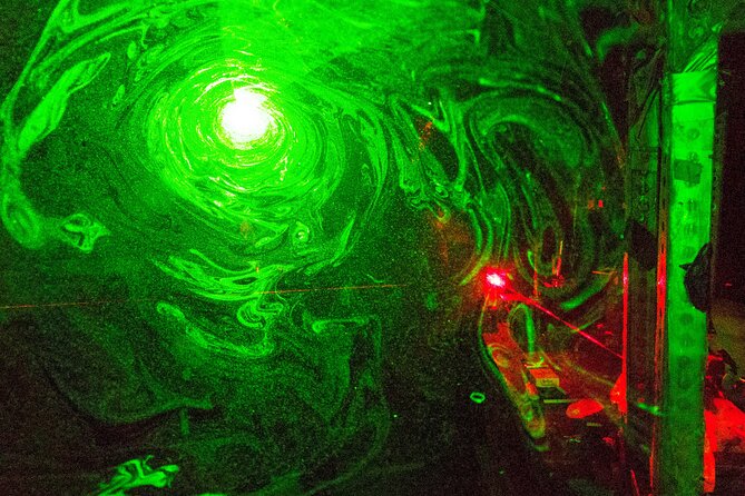 Tour of Dr. Laser's Holographic Studios and Laser Lab - The Sum Up