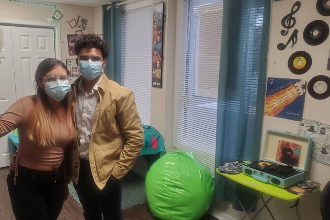 Trapped from the Future - Tampa 80s & 90s Escape Rooms - Support and Group Size