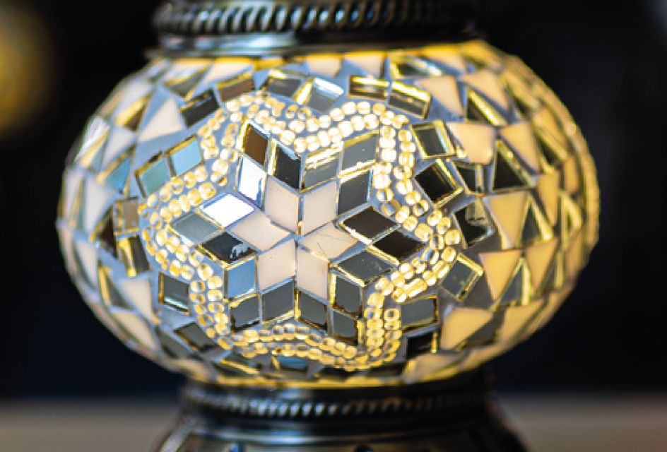 Tustin: Mosaic Lamp Making Workshop - FAQs