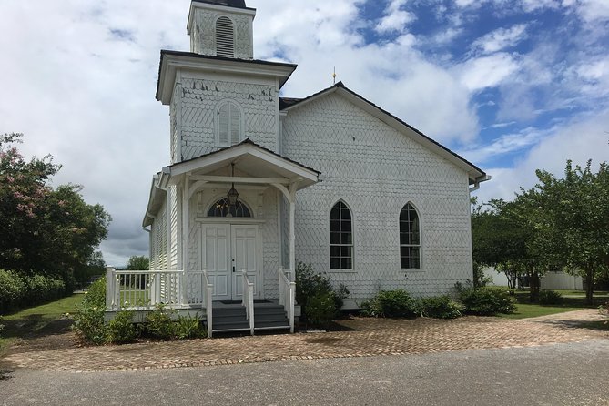 Two Plantation Tour: Oak Alley and Laura or Whitney - FAQs