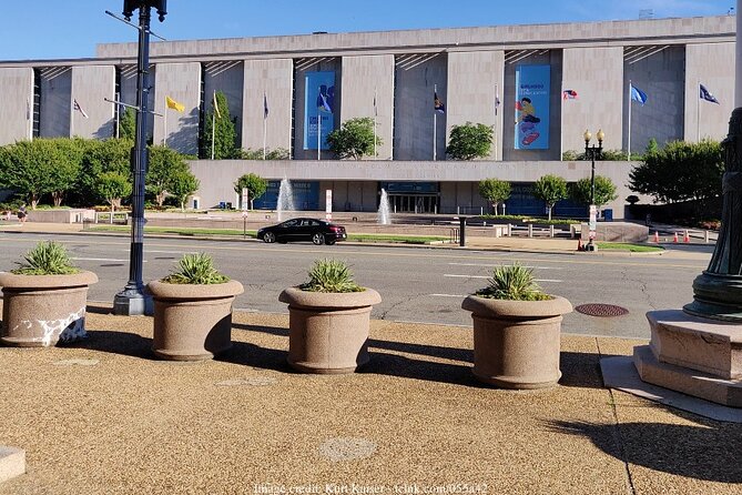 Two Smithsonian Museums Private Tour: American & Natural History - Final thoughts