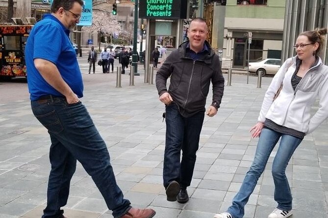 Unique Scavenger Hunt Experience in Seattle by Crazy Dash - Exploring the Details of the Crazy Dash Seattle Tour