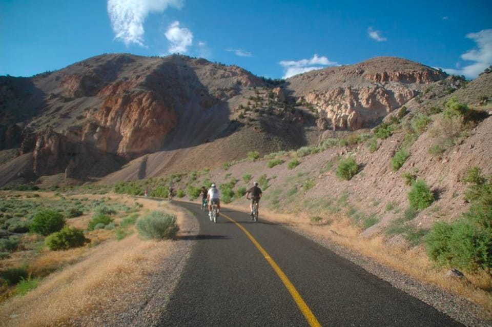Utah: Candy Mountain Express Bike Trail Half Day Rental - An In-Depth Look at the Candy Mountain Express Bike Trail