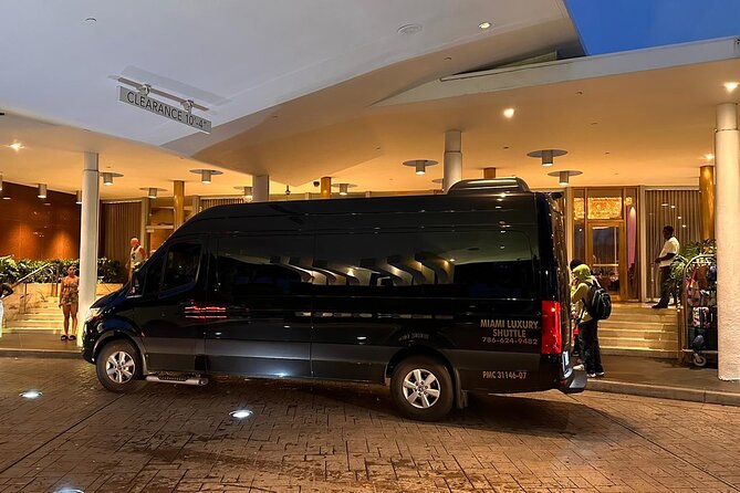 VAN Mia Airport or Hotels to Miami Port or Hotels Up to 14pax - Authentic Insights from Reviews