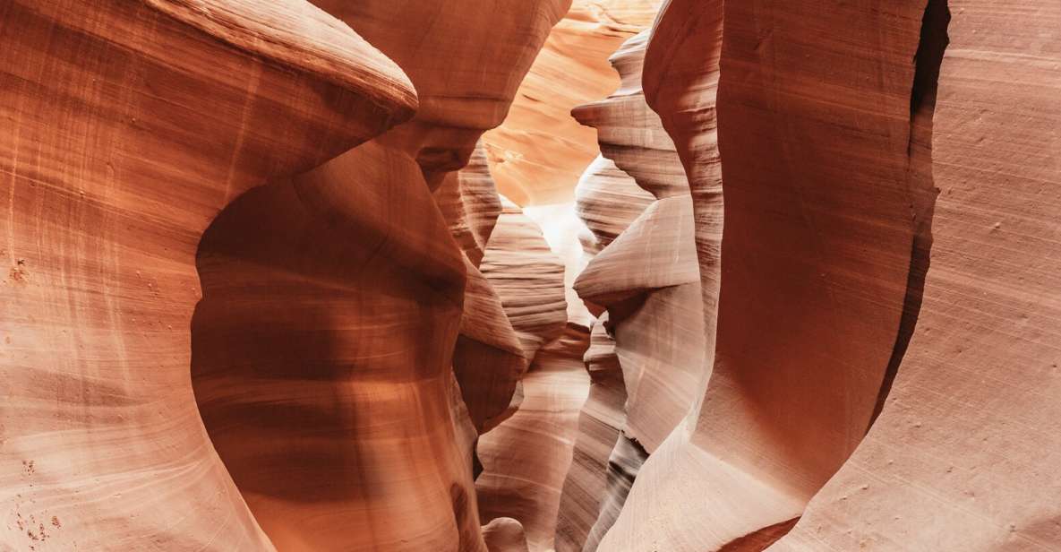 Vegas: Antelope Canyon & Horseshoe Bend Tour at Golden Hour - Potential Drawbacks and Considerations