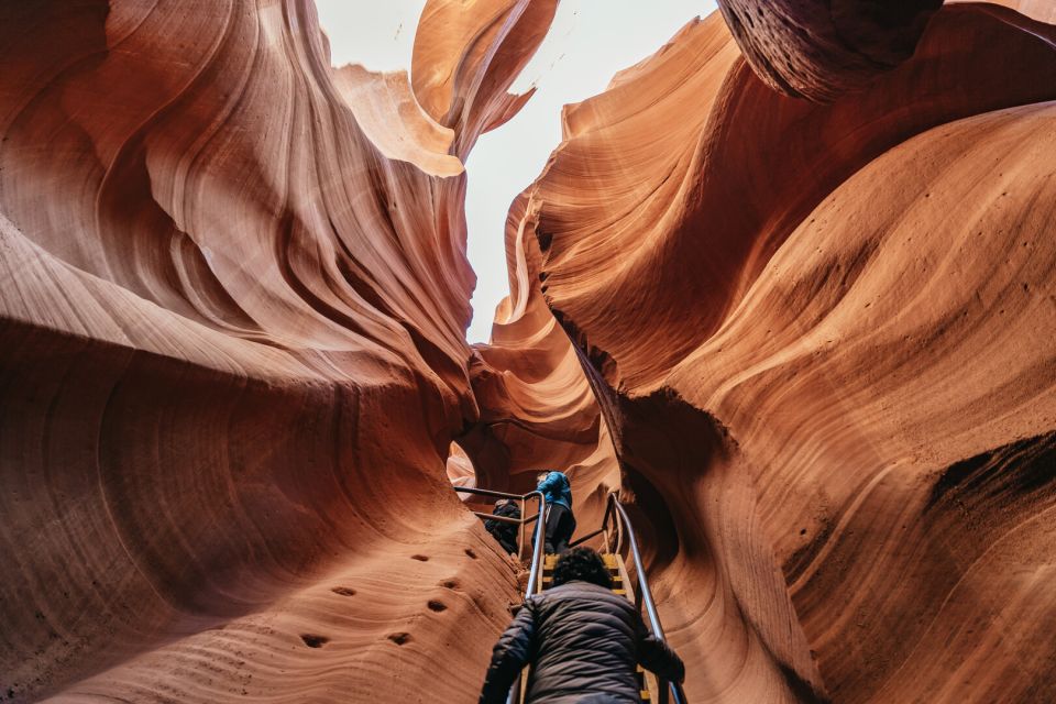 Vegas: Antelope Canyon & Horseshoe Bend Tour at Golden Hour - FAQ