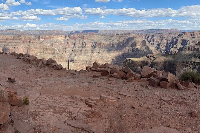 Vertigo From Infinity In The Heart Of The Desert Grand Canyon Skywalk - FAQ