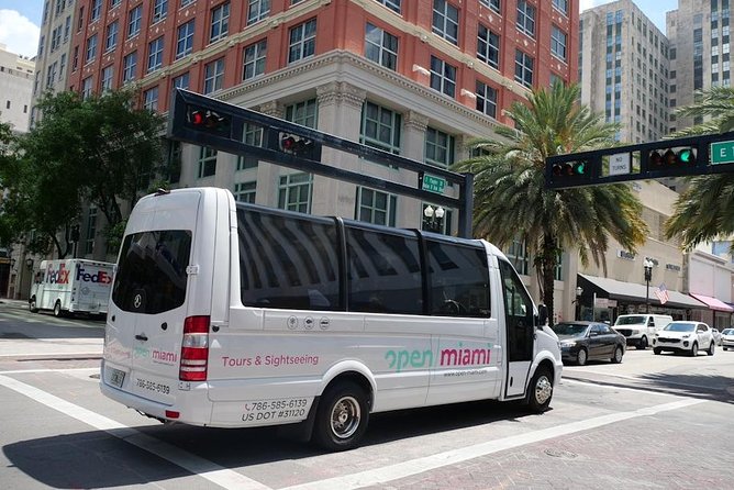 Visit Miami in French - The Sum Up