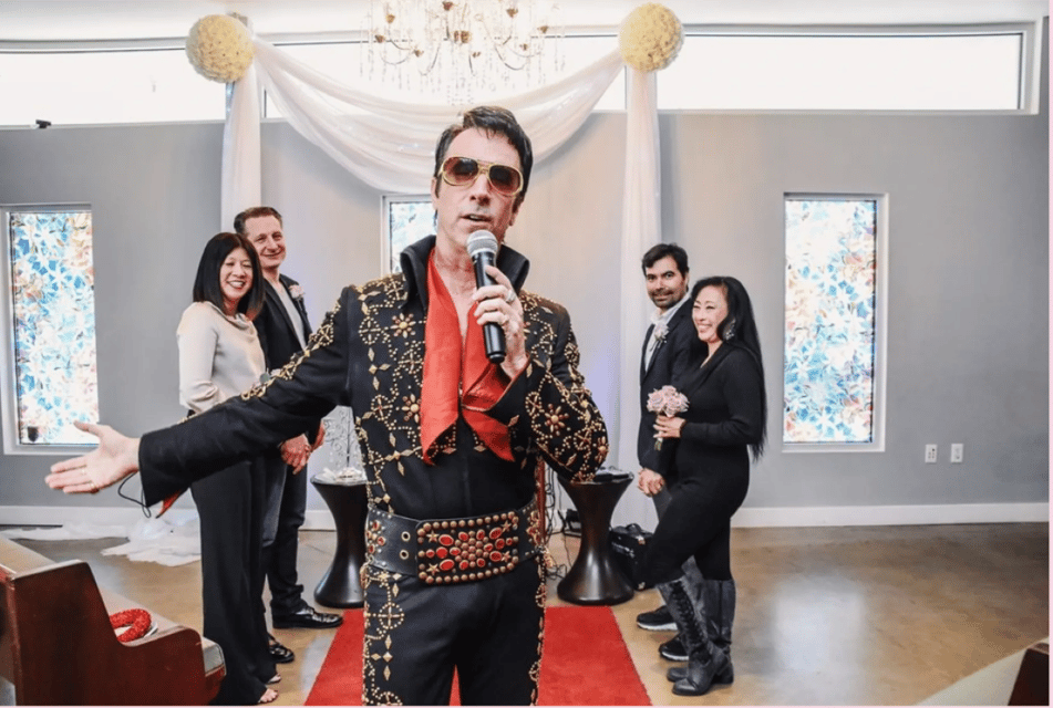 Viva Elvis Ceremony (Elvis) - What’s Included in the Package?