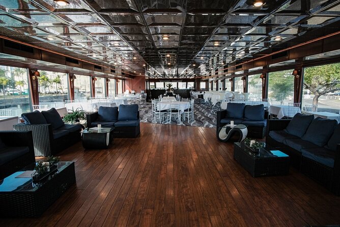 Waikiki Fireworks Cocktail Cruise - What Travelers Love About This Cruise