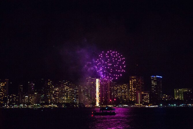 Waikiki Friday Fireworks Boat Cruise - Practical Tips for Booking and Enjoying the Tour