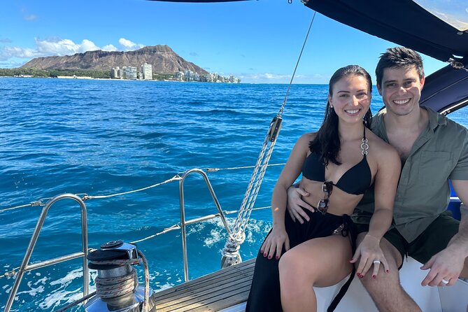 Waikiki private Day Tour and Sunset sail for couples - Key Points
