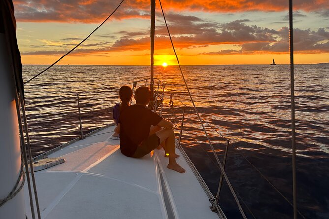 Waikiki private Day Tour and Sunset sail for couples - Who Should Consider This Tour?