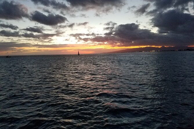 Waikiki to Diamondhead: Sunset BYOB Cruise - The Experience in Detail