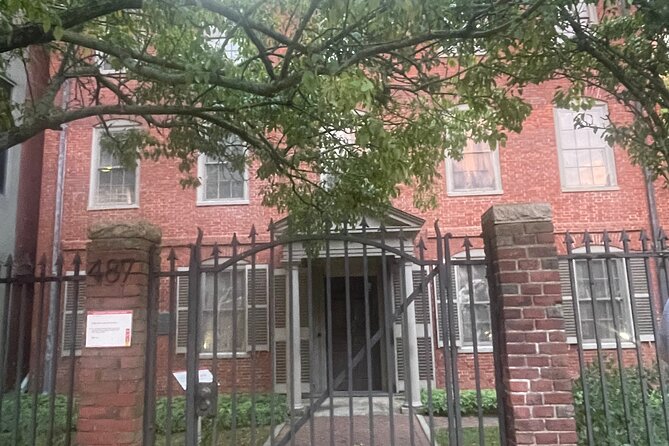 Walk With Ghosts in Portland - Practical Details and Tips