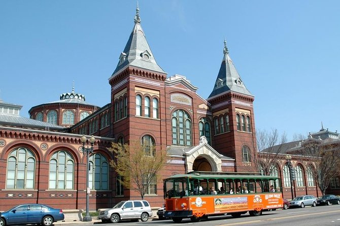 Washington DC Hop-On Hop-off Trolley Tour with 15 Stops - FAQ