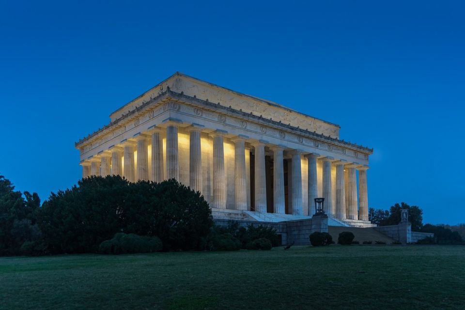 Washington DC: Night Under the Stars Bus & Walking Tour - Comfort, Value, and Practical Details