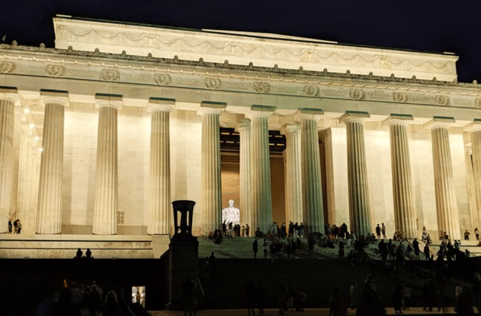 Washington DC: Nighttime Sightseeing Tour - Who Is This Tour Perfect For?