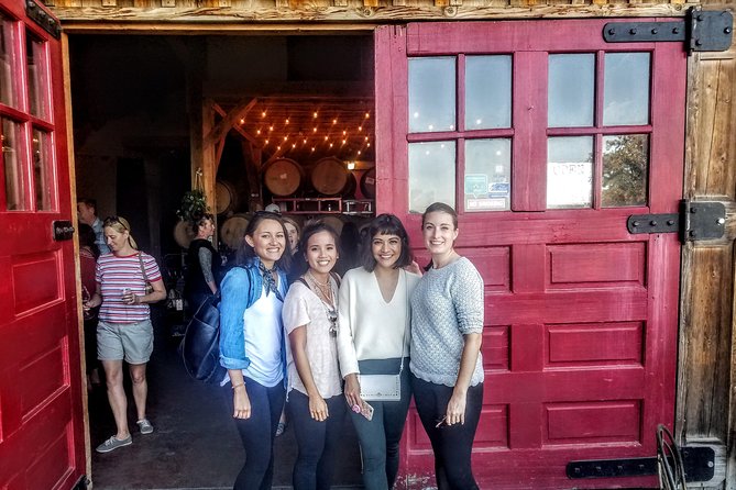 Waterfalls & Wine Tour-Multnomah Falls,Vineyards,Hood River Combo - FAQ