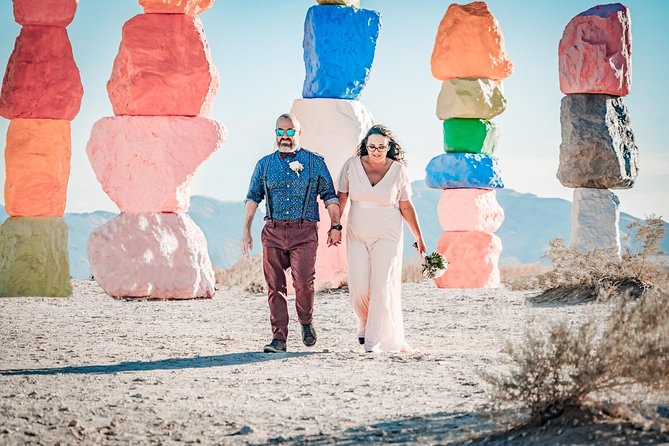 Wedding in French at 7 Magic Mountains - What Makes This Wedding Stand Out?