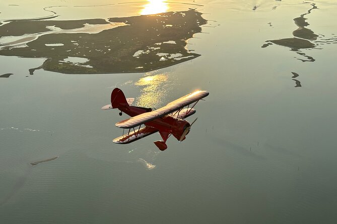 West End Tour, Open Cockpit Biplane Ride - A Closer Look at the Experience