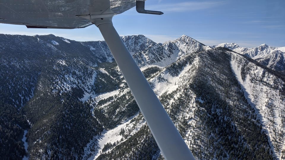 West Yellowstone: 30 Minute Aerial Tour Yellowstone Siesmic - West Yellowstone: 30 Minute Aerial Tour Yellowstone Seismic – A Clear Bird’s Eye View of Yellowstone’s Past and Present