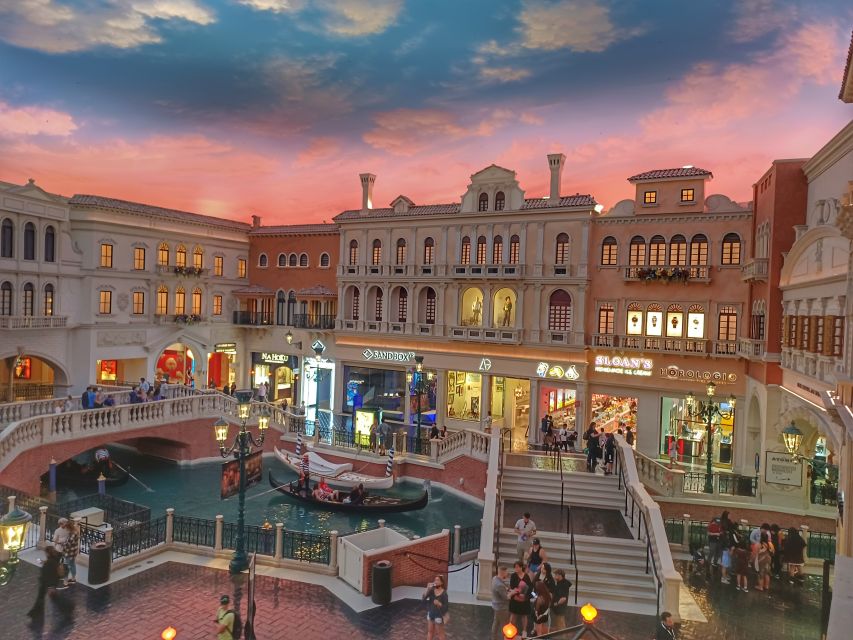 Where the Spots Are: Las Vegas Strip Walking Tour - Key Points