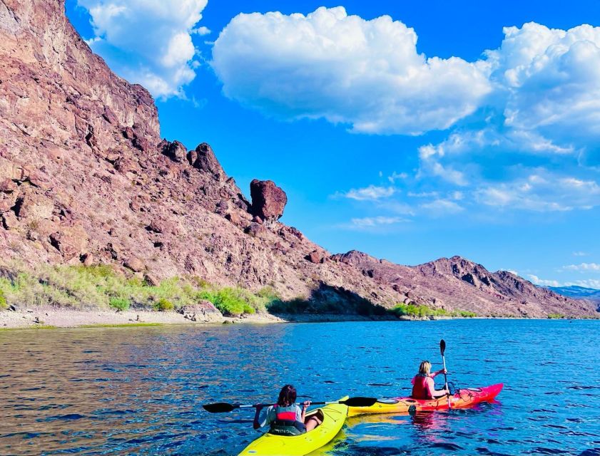 Willow Beach: 5 Coves & 2 Caves Emerald Cave Kayaking Tour