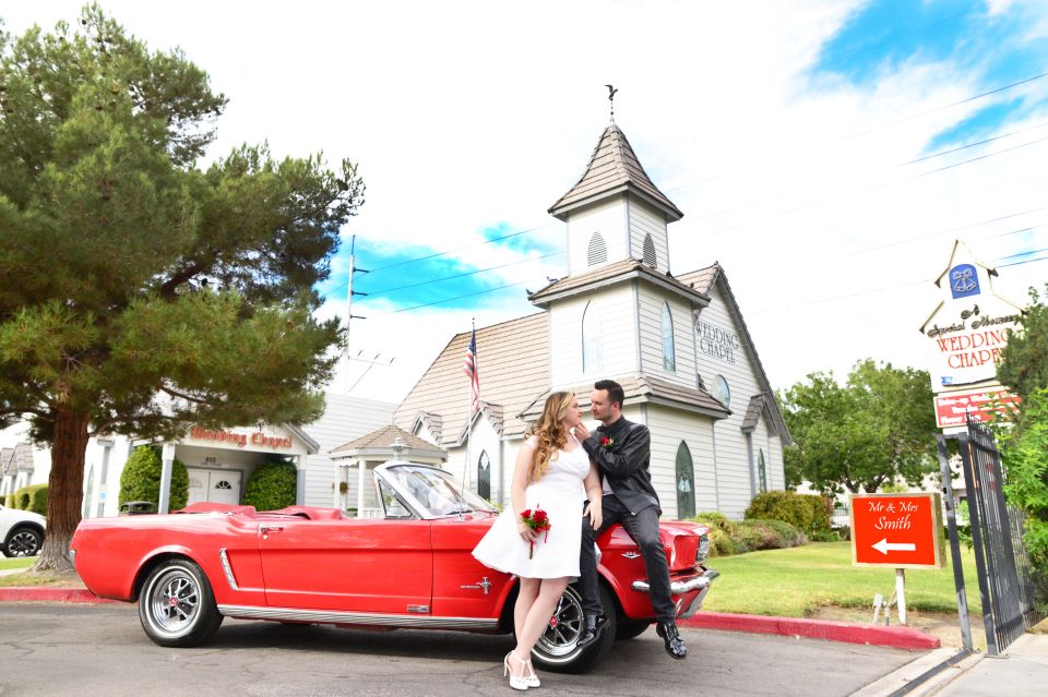 World-Famous Drive-Up Wedding in Las Vegas - The Experience You Can Expect