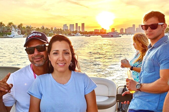 Yacht Celebration! (Restroom/Kitchen/AC & Bed on Board) - What You Can Expect on Board