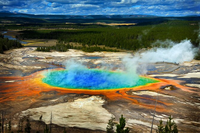 Yellowstone National Park Self-Guided Driving Audio Tour - Exploring Yellowstone with the Self-Guided Audio Tour