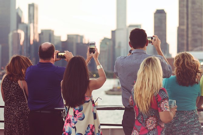 City Cruises Chicago: Premier Lake Michigan Brunch Cruise - The Experience: Pros and Cons