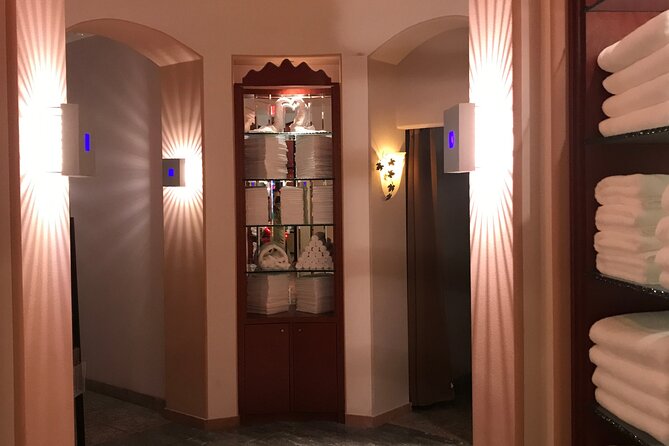 Spa Service: Hot Stone Body Massage with Private Sauna - An In-Depth Look at the Spa Experience